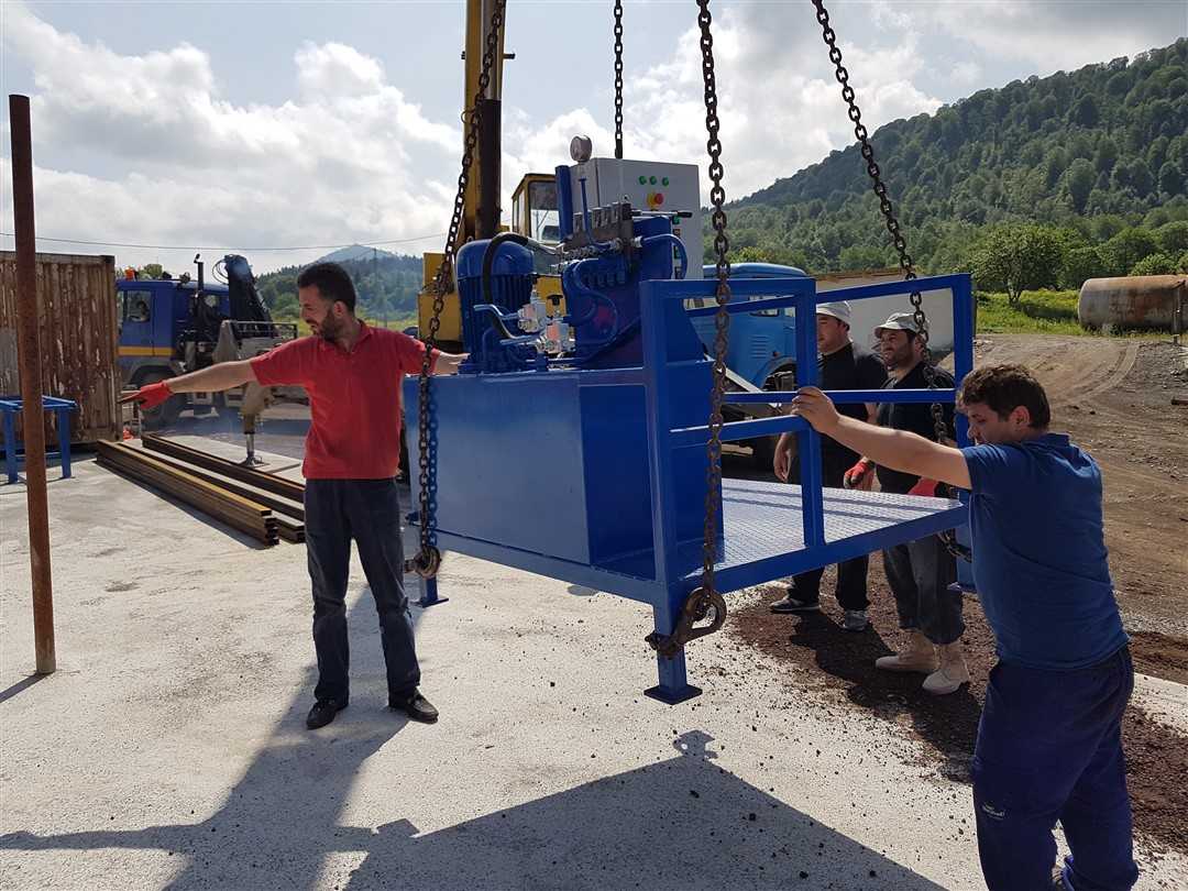 Plateforme Opérateur de la machine a parpaing - BESS